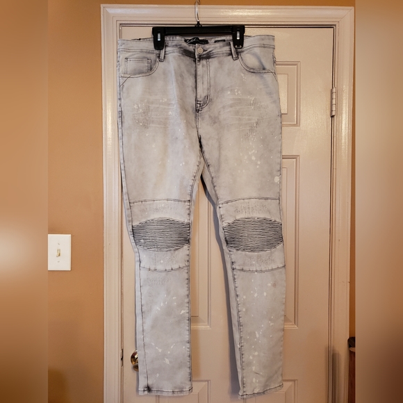 switch remarkable | Jeans | Mens Distressed Jeans | Poshmark